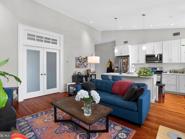 2126 Locust Street # 4F