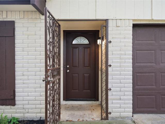 2126 Quail Valley East Drive