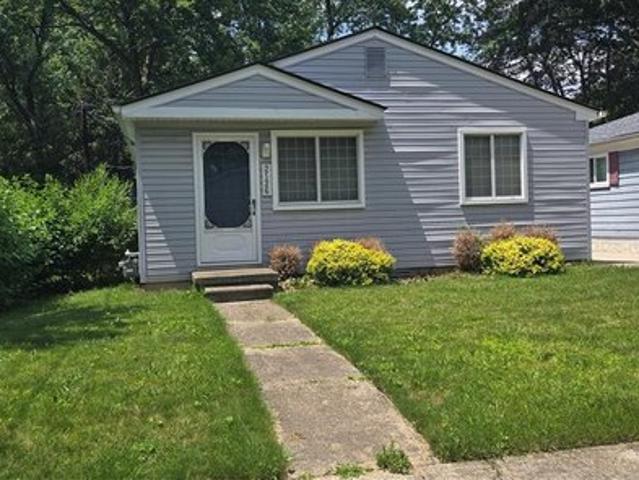 2126 S Karle Ave, Westland, MI 48186