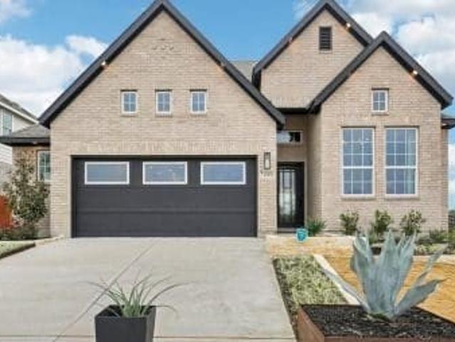 2126 Shepards St, Seguin, TX 78155