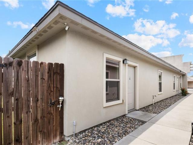 2126 Taxco Court 4