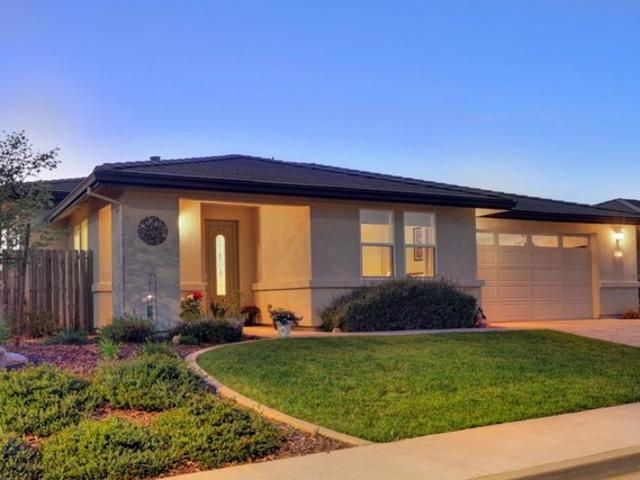 2126 Thomas Dr, Jackson, CA 95642