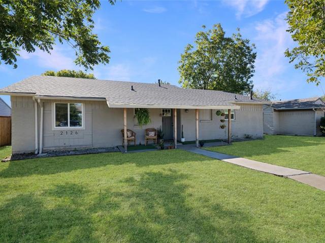 2126 Travis Drive