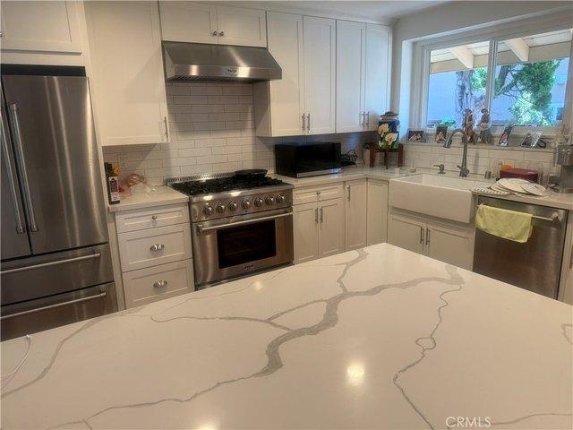 2126 W Rockinghorse Rd, Rancho Palos Verdes, CA 90275