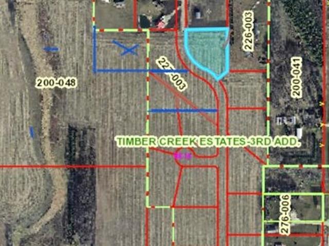 21273 Woodridge Ln, Shell Rock, IA 50670