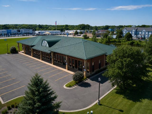 2127 Midlands Drive # 204