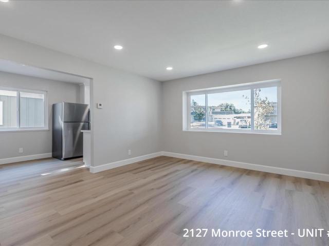 2127 Monroe Street
