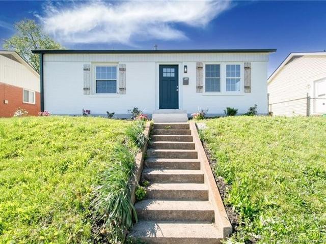 2127 Beech Grove Ave, New Albany, IN 47150
