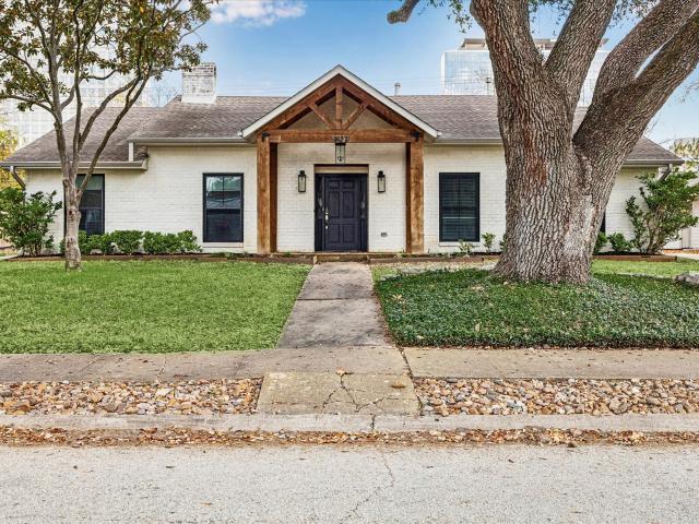 2127 Blue Willow Drive