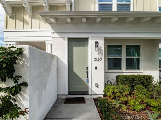 2127 Cresta Dr, Newport Beach, CA 92660 | MLS #PW25265