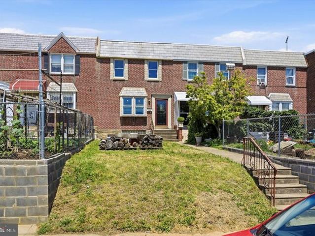 2127 Glenview St, Philadelphia, PA 19149