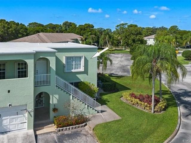 2127 SE Wild Meadow Cir, Port Saint Lucie, FL 34952