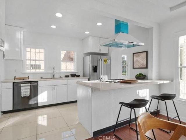 2127 W 76th St, Los Angeles, CA 90047