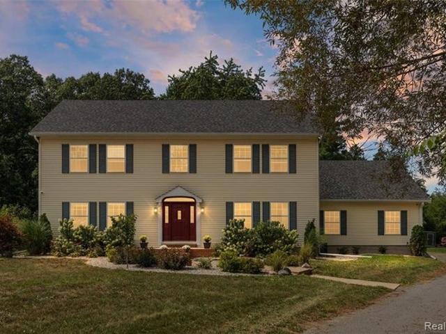 21280 Merriman Rd, Huron Township, MI 48164