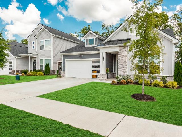 2128 Mackinac Bnd