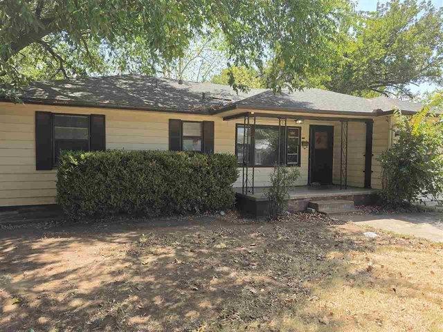 2128 NW Smith Ave, Lawton, OK 73505