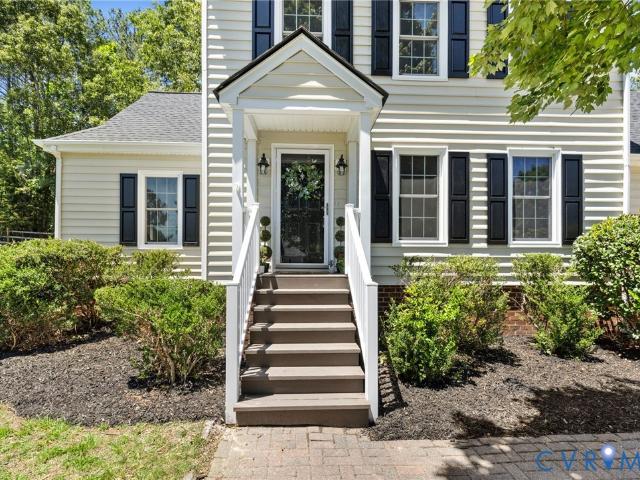 2128 Oakhampton Place