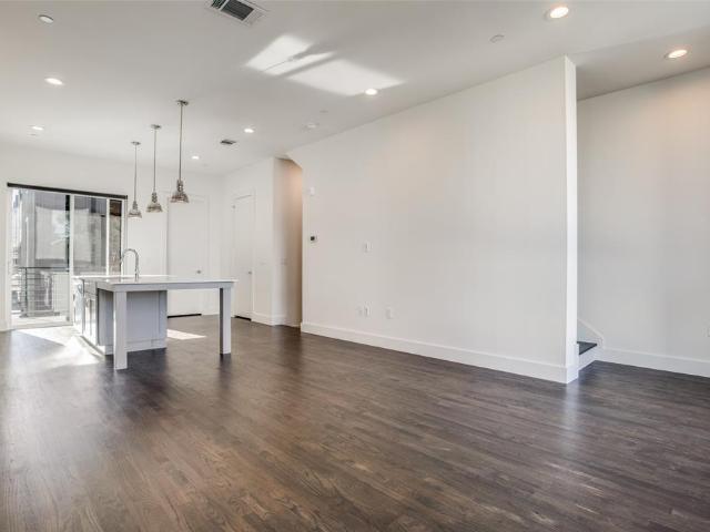 2128 Ashby Street # 303