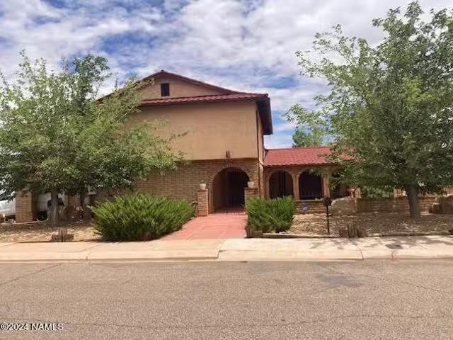2128 Easy St, Winslow, AZ MLS 197426