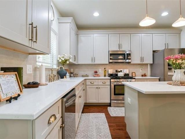 2128 Farmdale Ct, Conyers, GA 30012