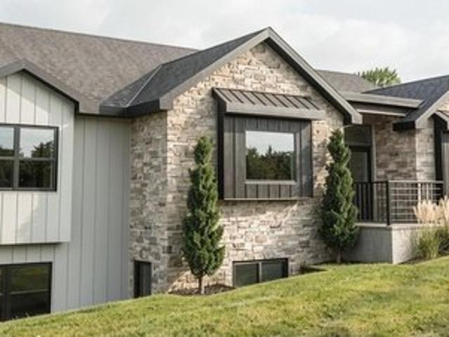 2128 Longs Peak Ave, Longmont, CO 80501