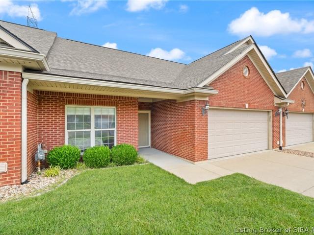 2128 Pickwick Drive