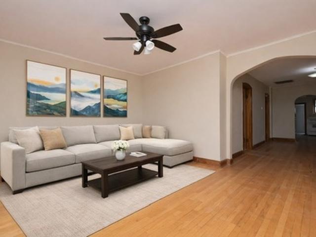 2128 W 24th St, Unit 2, Chicago, IL 60608 | MLS #12606 | Compass
