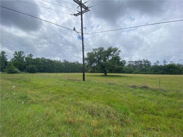 21297 E Highway 190 Highway
