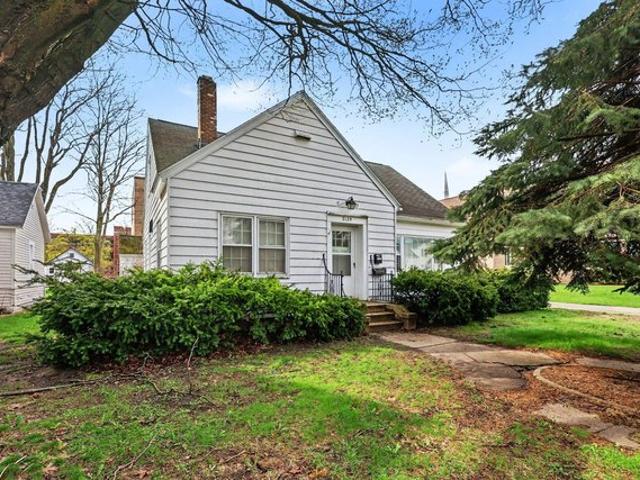 2129 Miner Ave, Muskegon, MI 49441
