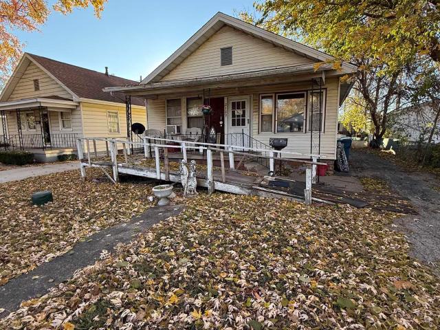 2129 N 16th St, Springfield, IL 62702 | MLS #CA1041 | Compass