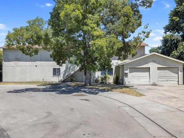 2129 Acacia Ct, Stockton, CA 95203