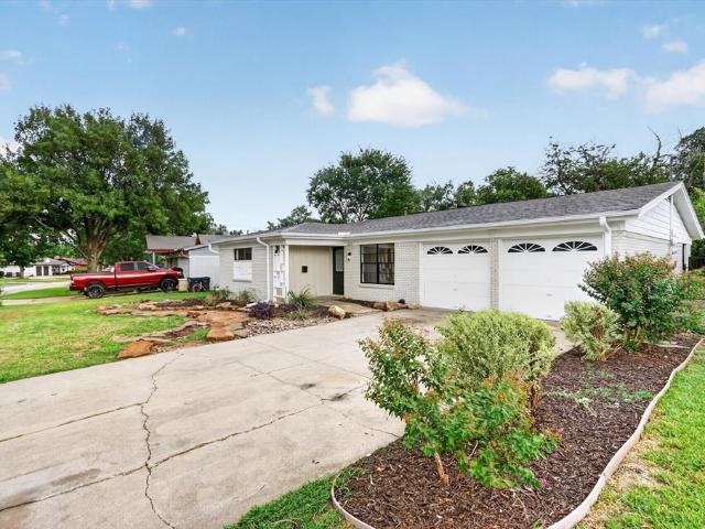 2129 Cliff Park