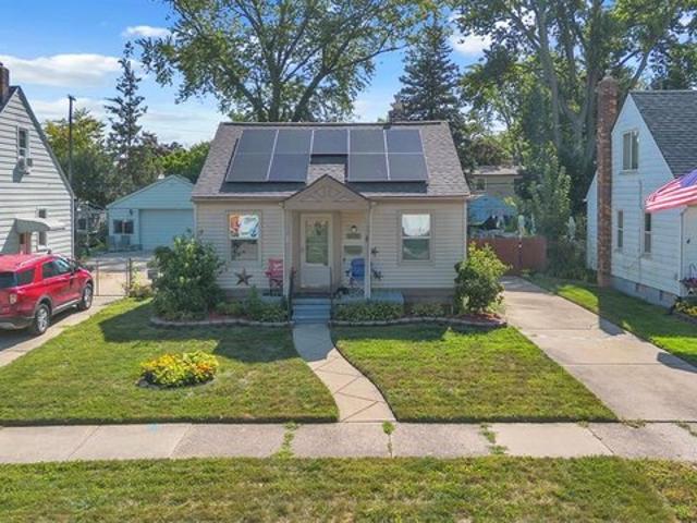 2129 Geneva St, Dearborn, MI 48124