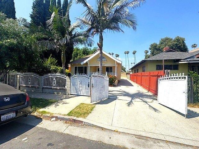 2129 W 30th St, Los Angeles, CA 90018
