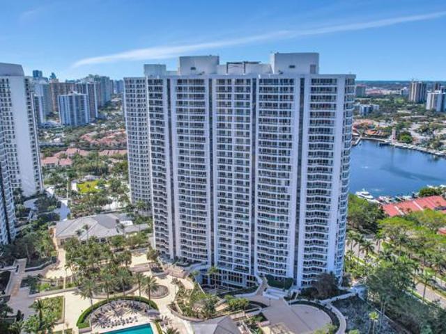 21205 Yacht Club Dr #1109, Aventura, FL 33180