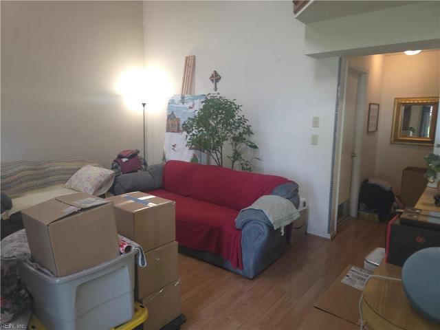 2120 Marymount ARCH