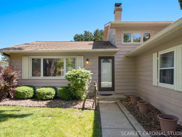 2120 Meadow Drive