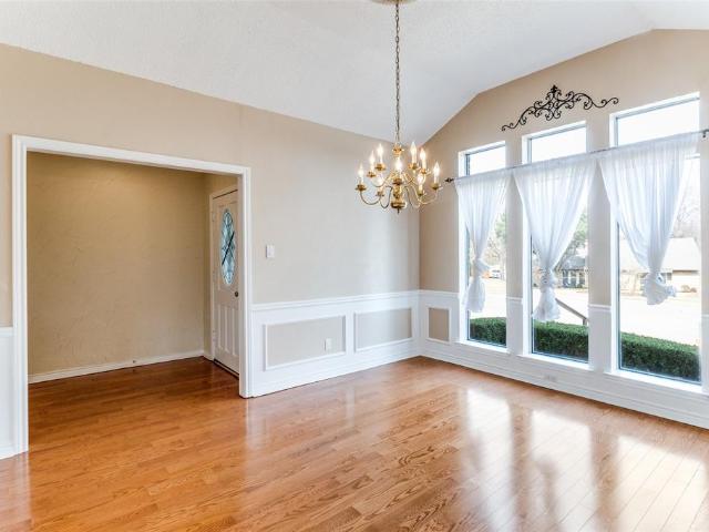 2120 Meadowview Ct, Garland, TX 75043 | MLS #21177