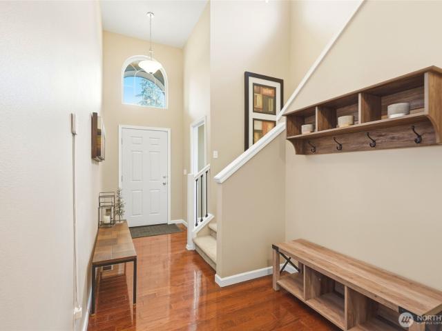2120 nd St SW, Everett, WA 98204 | MLS #2513 | Compass