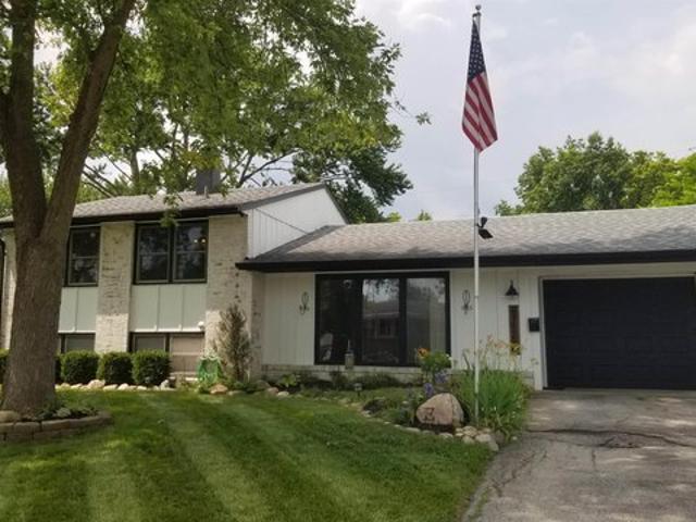 2120 Arapahoe Dr, Lafayette, IN 47909