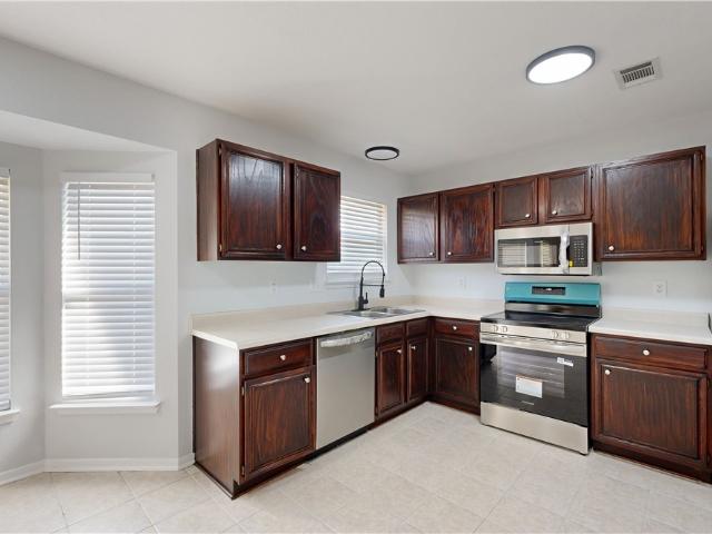 2120 Beretta Drive