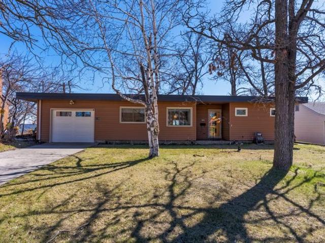 2120 Birchmont Dr NE, Bemidji, MN 56601
