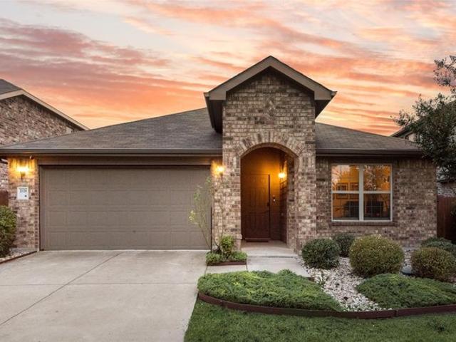 2120 Blakehill Dr, Forney, TX 75126