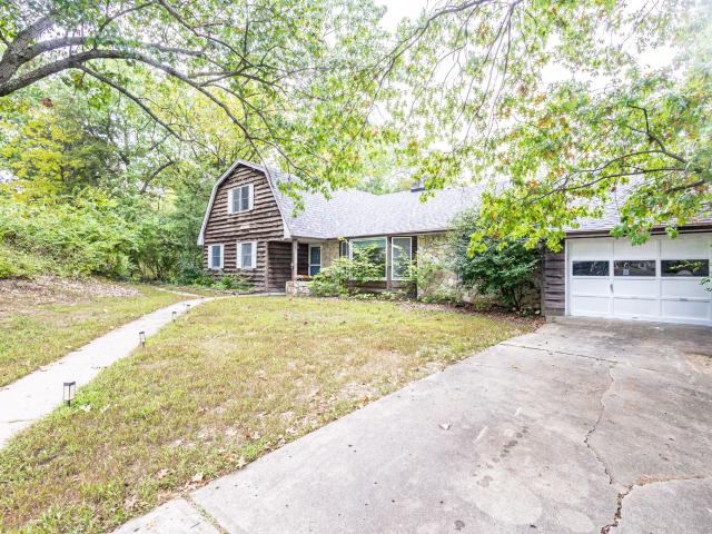 2120 cedar hill rd