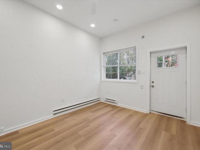 2120 Christian Street # 1