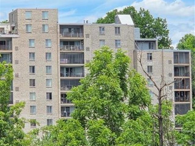 2120 Greentree Rd Unit 102E, Pittsburgh, PA 15220