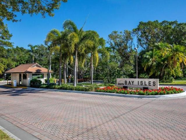 2120 Harbourside Dr #612, Longboat Key, FL 34228