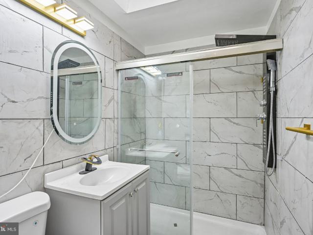 2120 Lloyd St, Philadelphia, PA 19142 | MLS #PAPH2644