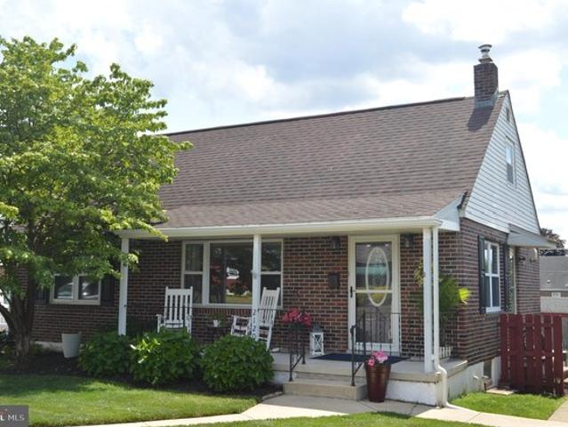 2120 Peters Rd, Reading, PA 19601