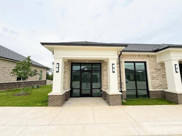 2120 Prairie Drive # 901 and #902